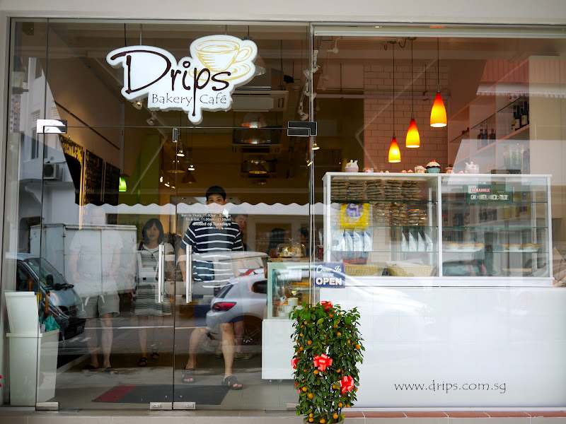 Ms Skinnyfat: Cafe Review: Drips Bakery Cafe
