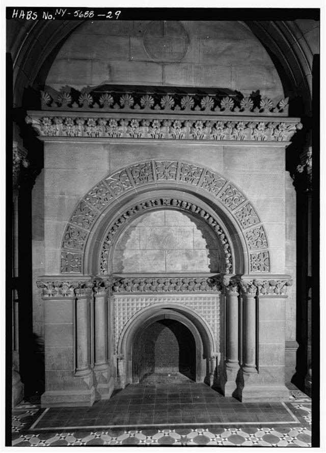 Daytonian in Manhattan: The Tweed Courthouse -- City Hall Park