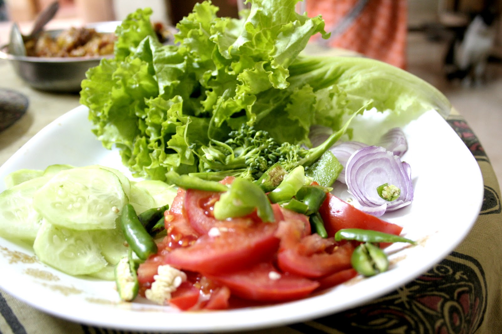 Delicacies from a Dhaka-ite: Dadi's Recipe Chicken Curry -- Tomato ...