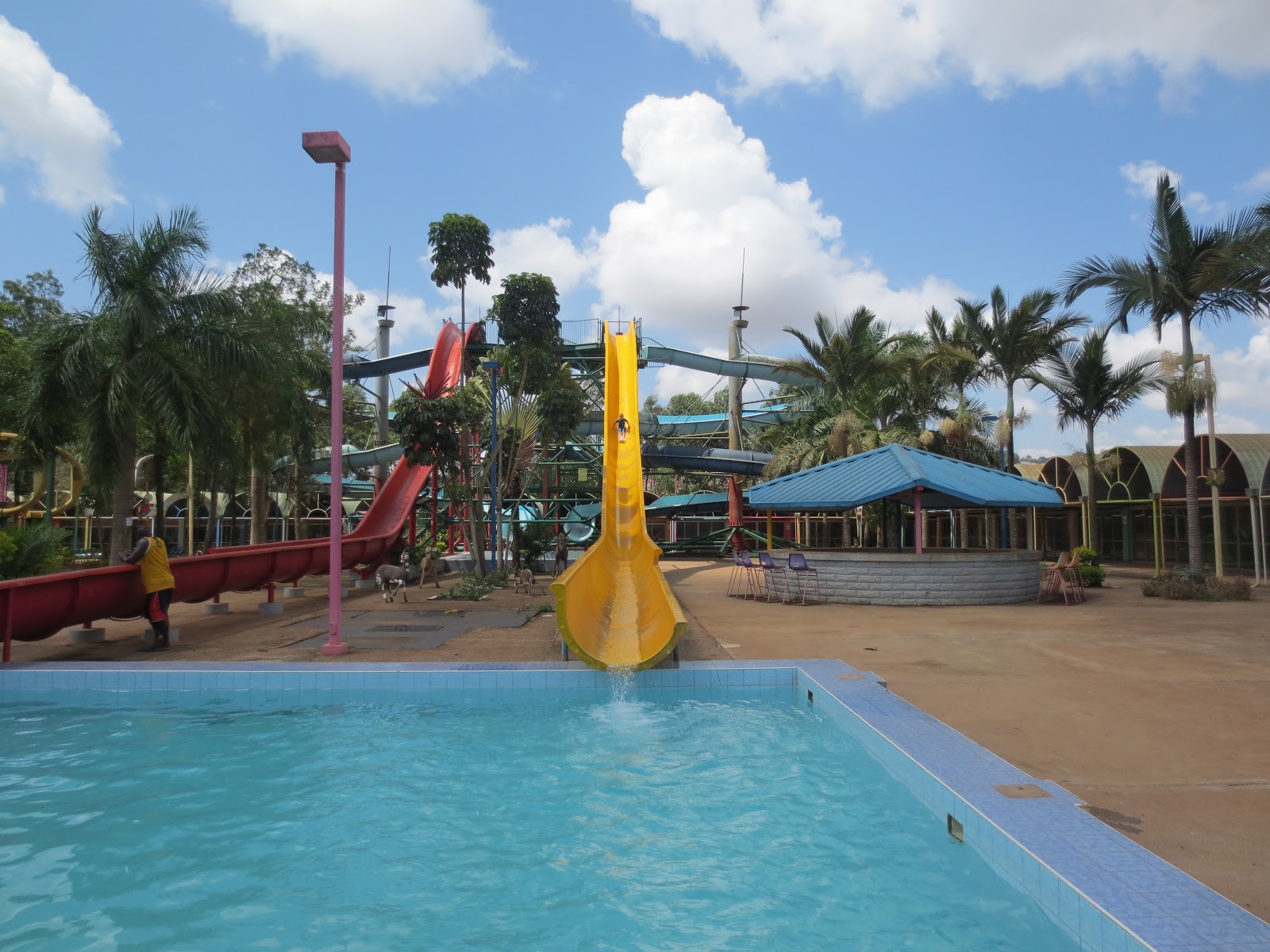 Now I know in part: Speaking of surreal.... Wonder World!