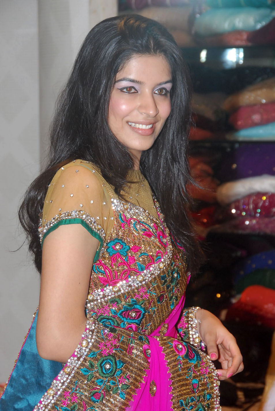 Newstillsindia: Actress Yaani Stills Gallery Part 2