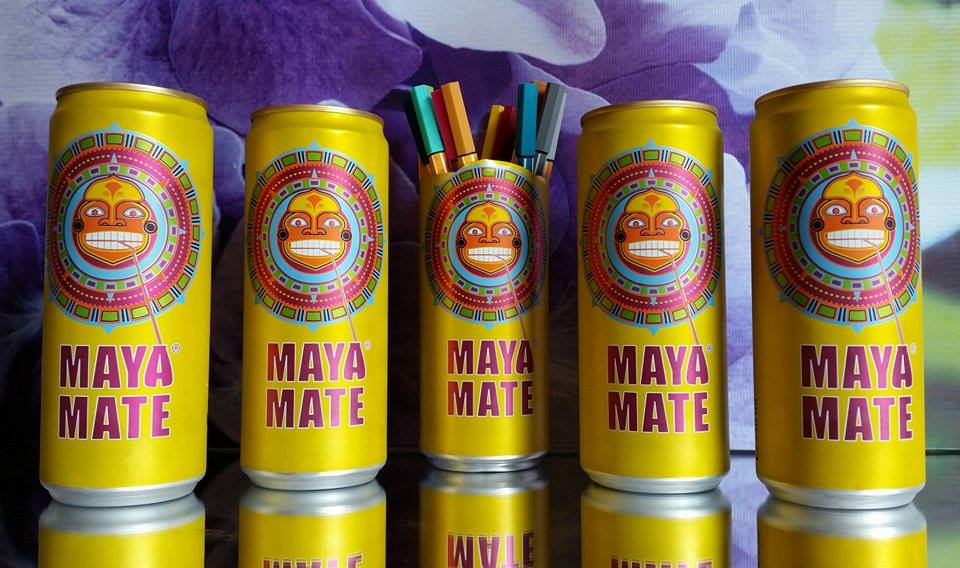 Schmitteinander: Maya Mate