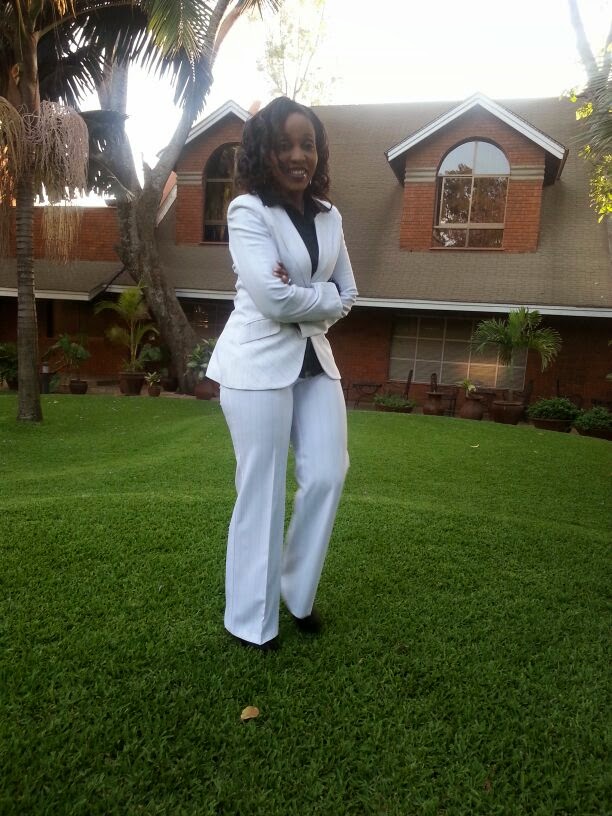 KUMBE UZURI WA BEATRICE MUHONE UNAMENGI YUMA YAKE. « Uncle Jimmy