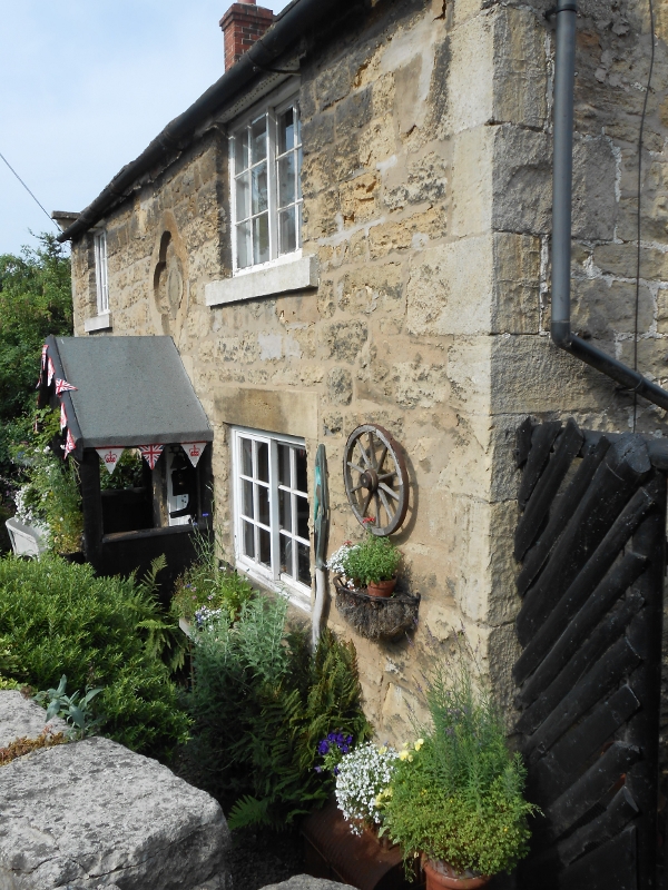 Walking The Peak: Goldthorpe, Phoenix Park, Stotfold, Hooton Pagnell ...