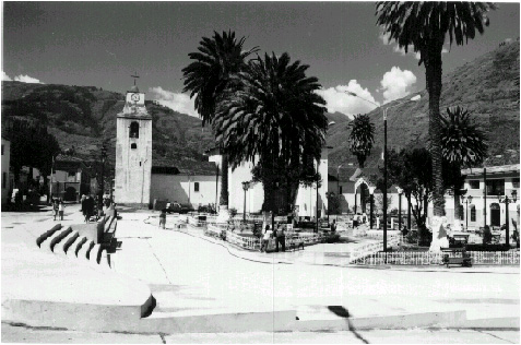 LAARQUITECTURA: LA CIUDAD DE ABANCAY /ARMANDO ARTEAGA