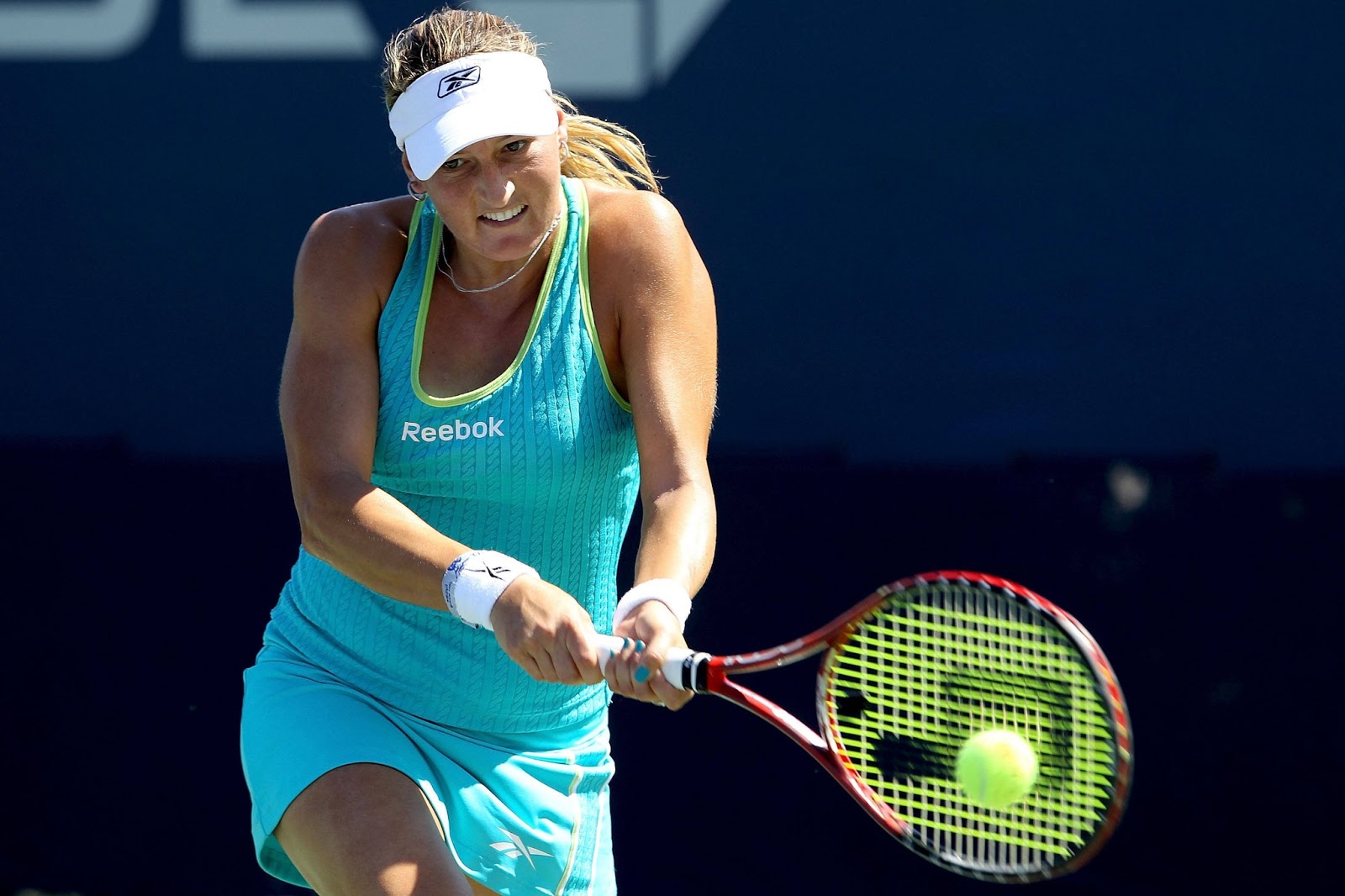 TENNIS: Shahar Peer Profile and Images