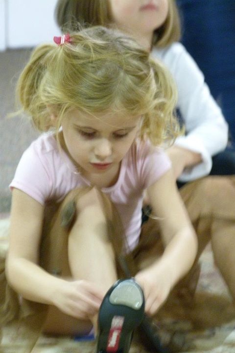 The Roberts in Cola Town: Pictures I wish I took of Delaney in dance class.