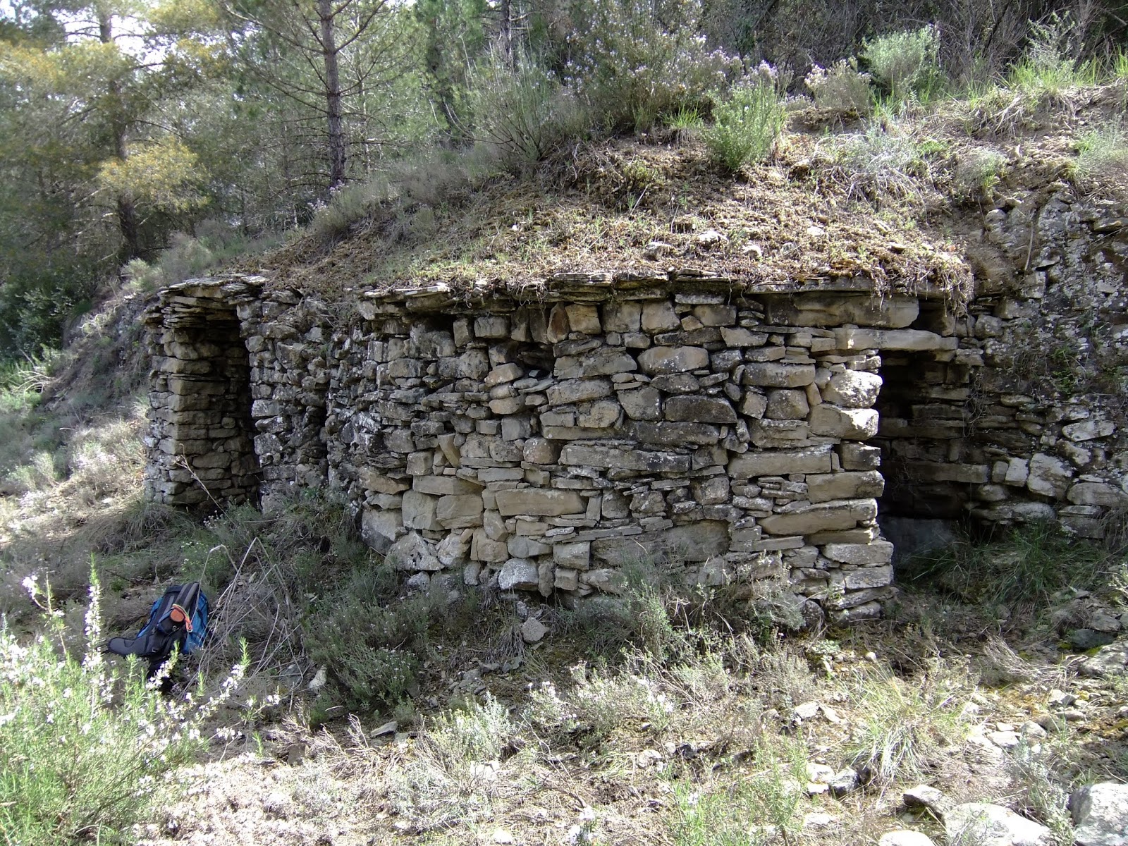 Amagatalls de Sant Llorenç del Munt i l'Obac: UNA TEULERIA I TRES ...