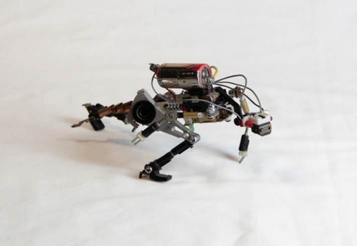 Galeria: mini-robôs adoráveis construídos a partir de reciclados ...