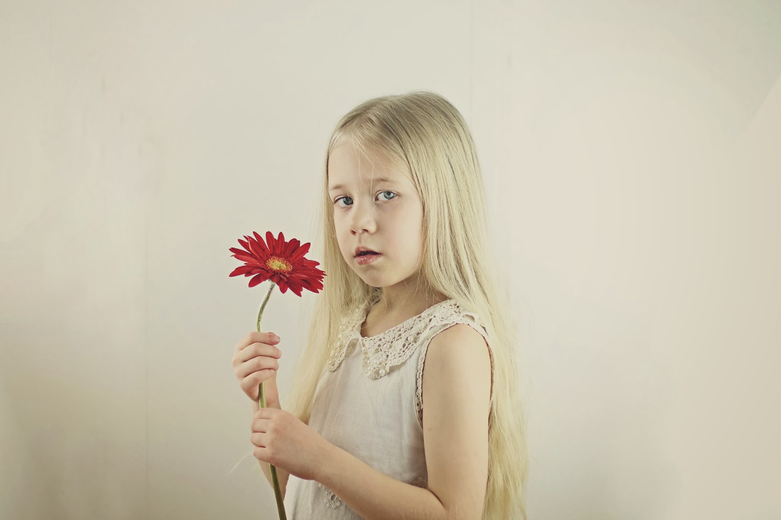 Mona's Picturesque: Before and After - how to edit & texture a snapshot ...