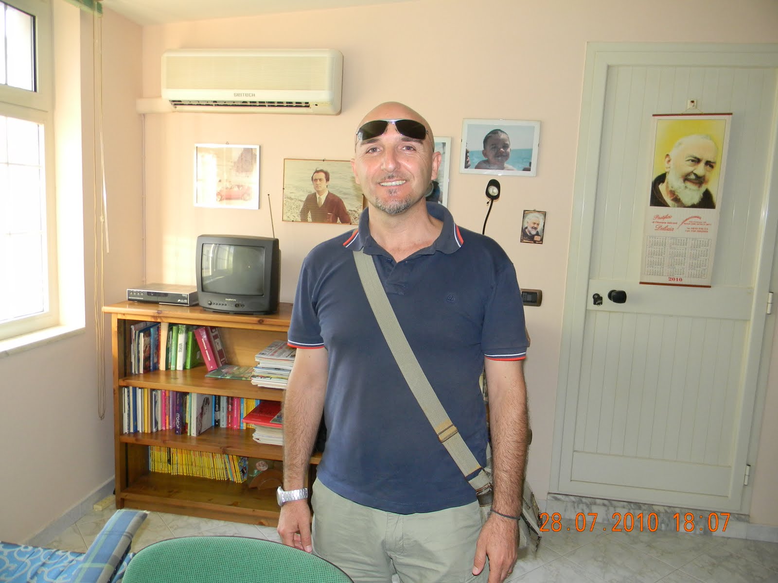 Franco Lofrano: Albidona-09/11/2011: “A filìce puamma” (regia di ...