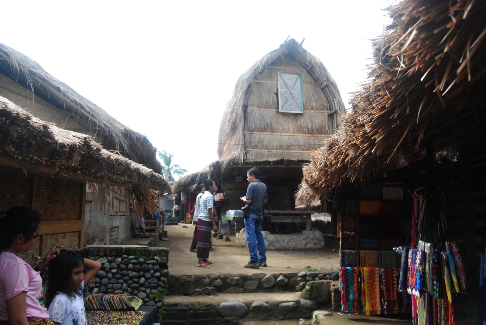 My-PASSION: Desa Sade Lombok