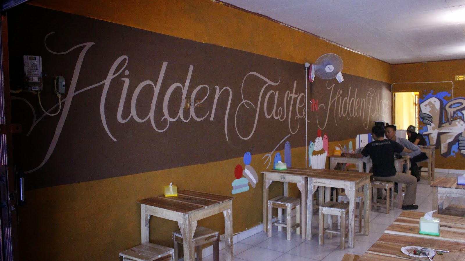 Hidden Cafe | @hiddencafeyk ~ EAThusiast