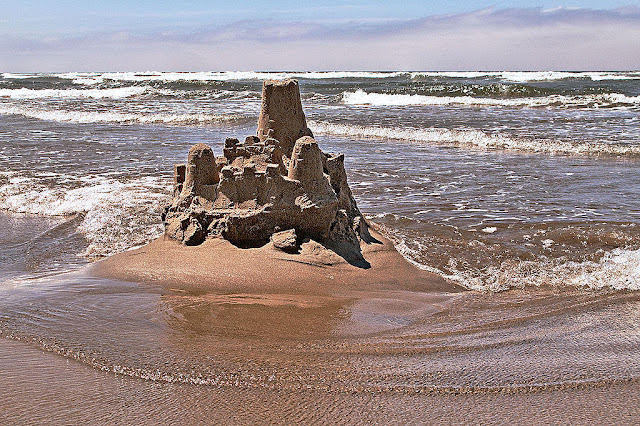 The Speculative Salon: Fantasy Sand Castle Art