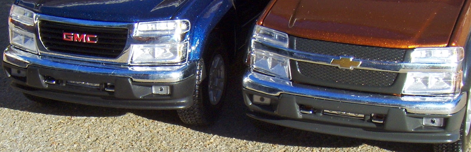 Maisto 1:18 2004 Chevrolet Colorado and GMC Canyon 4x4's