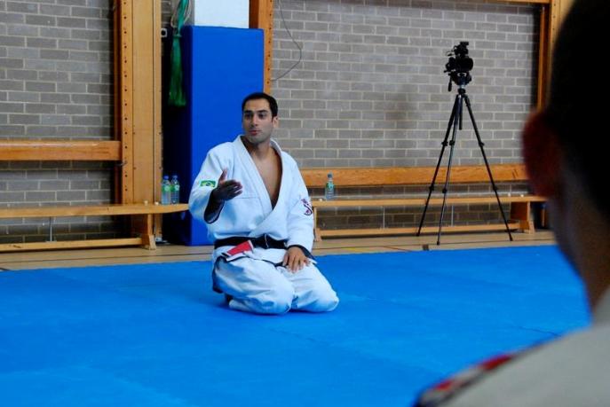 slideyfoot.com | bjj resources: Roy Dean Seminar: Day One