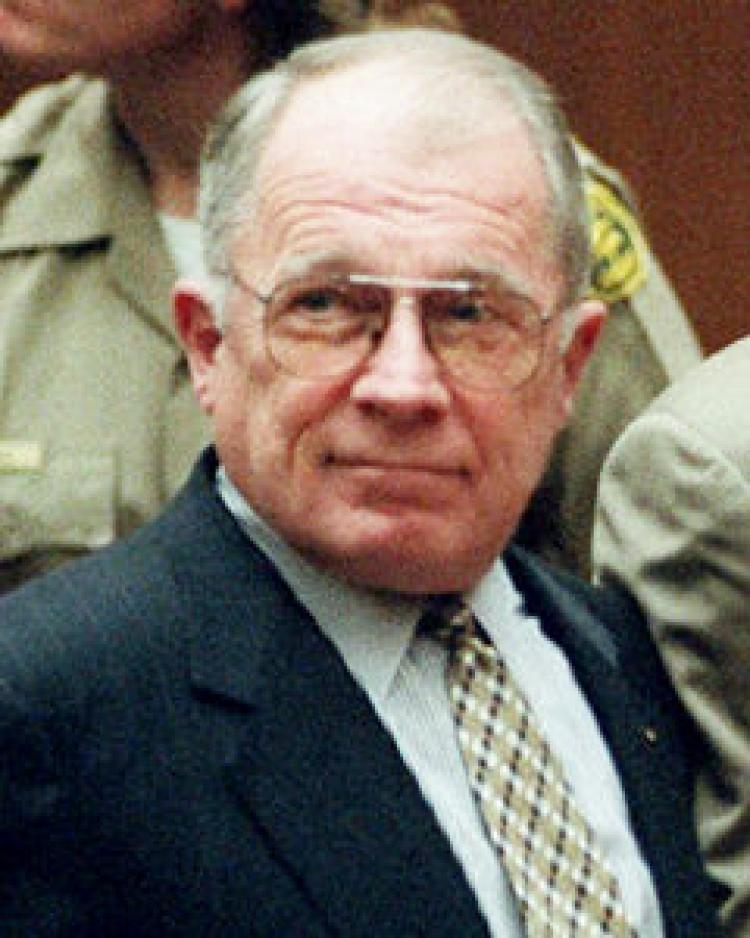 El brillante abogado defensor, F. Lee Bailey