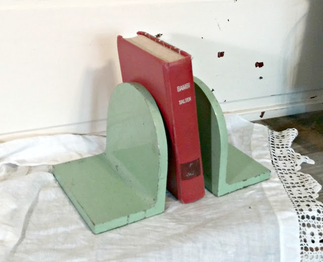 Treasure Trove Tuesday - This Week's Thrifting Finds - Little Vintage ...