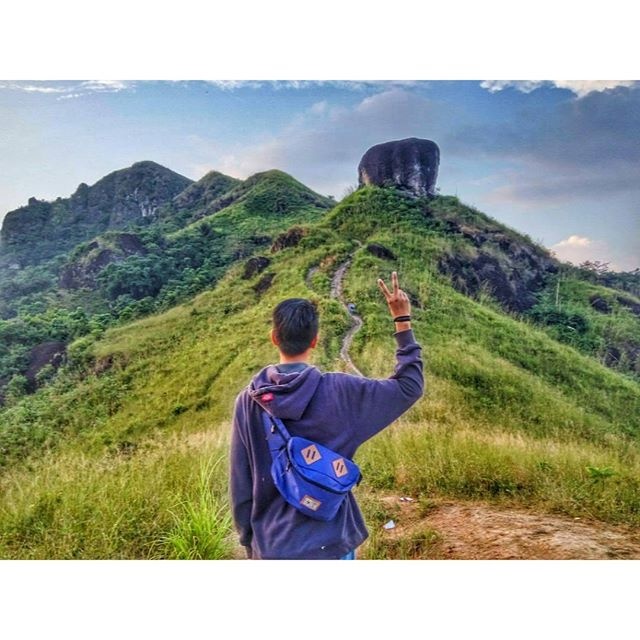 ‘Bukit Batu Manda Belubus’ Objek Wisata Baru di Kabupaten Lima Puluh ...