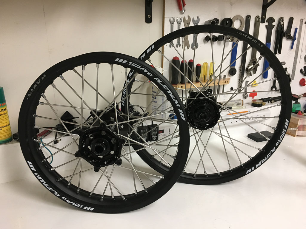 Dualsport Diary: Rugged Wheels: SM Pro Platinum build for WR250R