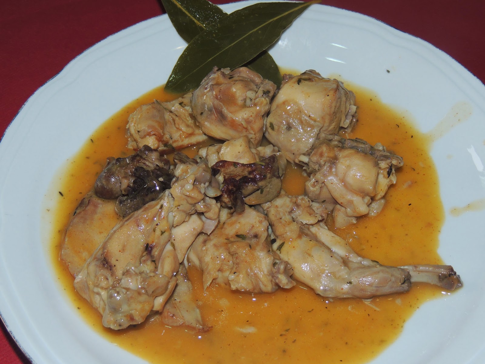Cocinando en Altorreal: CONEJO AL VINO