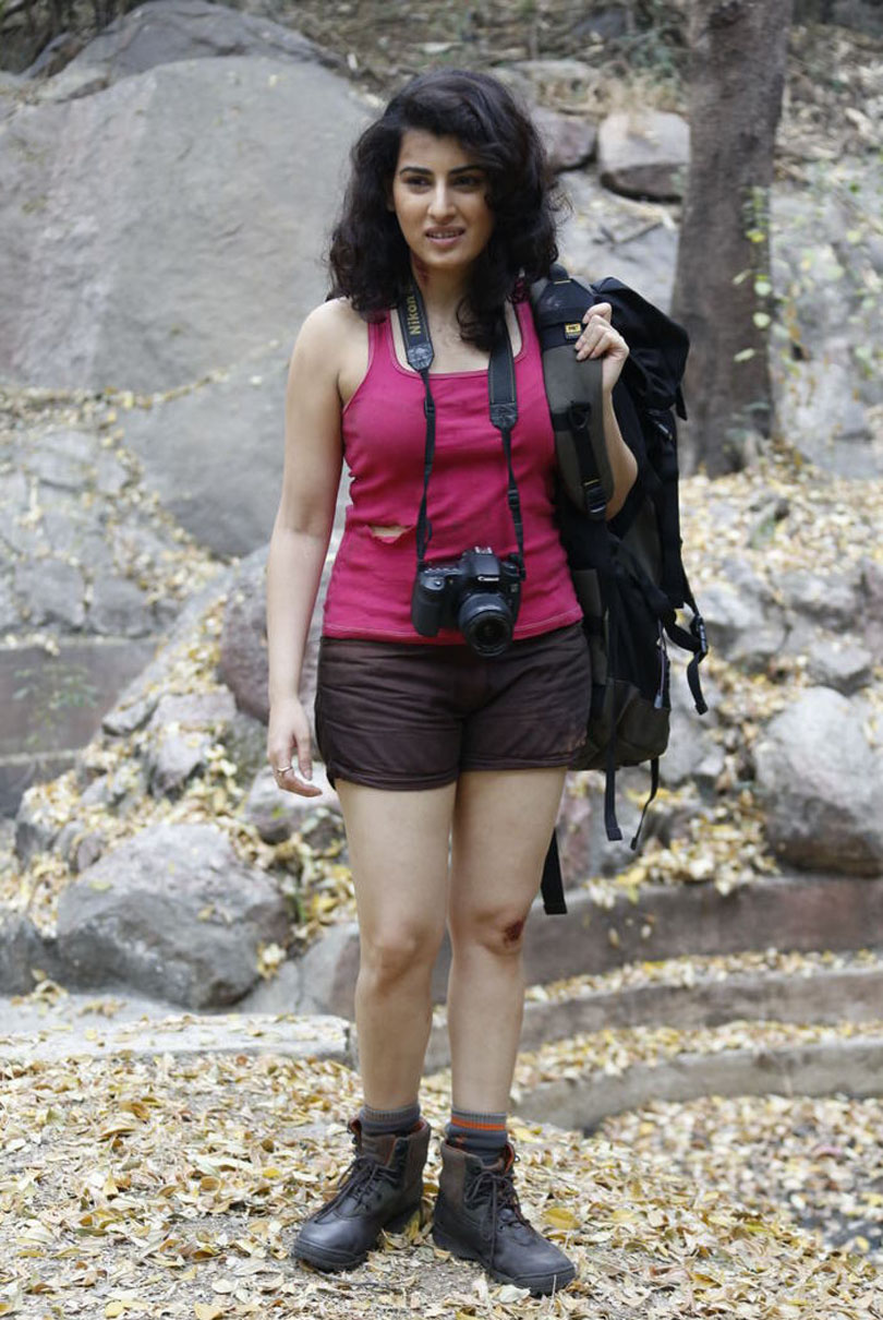 Arachana Latest Mini Dress Stills | Latest Photo Gallery | Actress ...