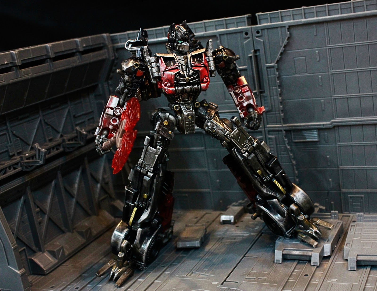 Akio's Gunpla Workshop: DOTM Custom Optimus Prime