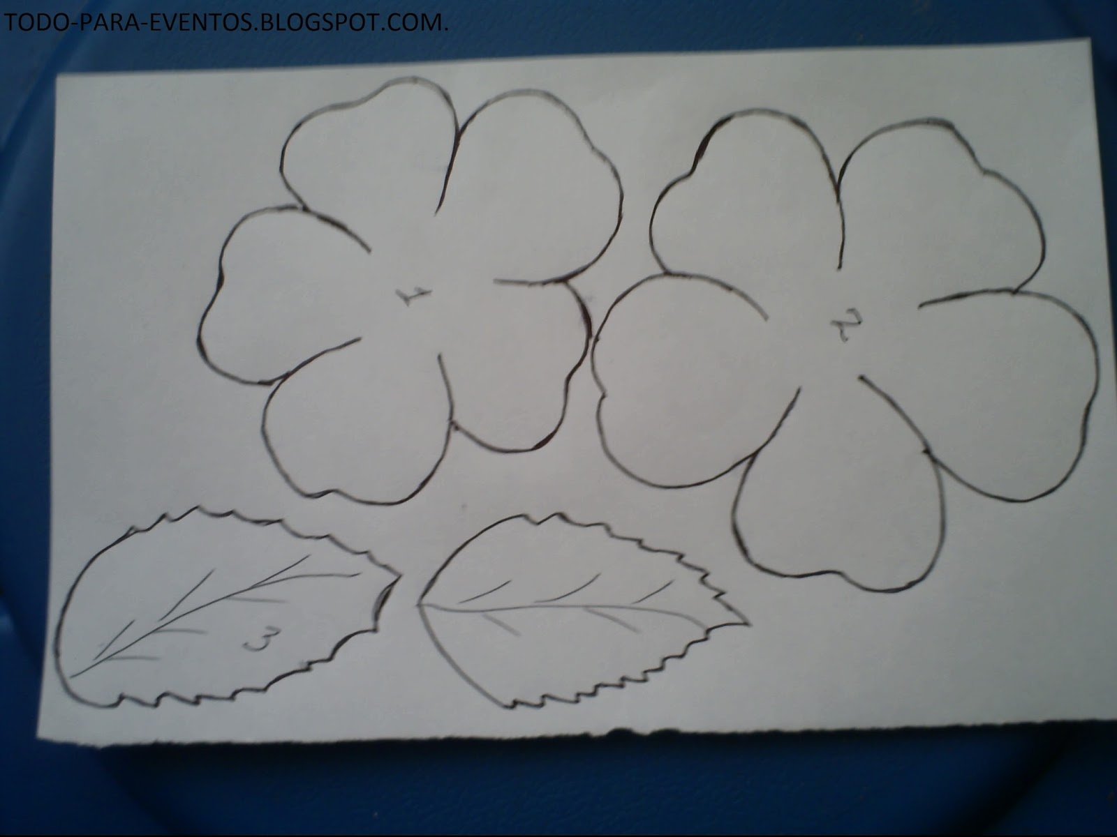 Patron de rosa en foami - Imagui