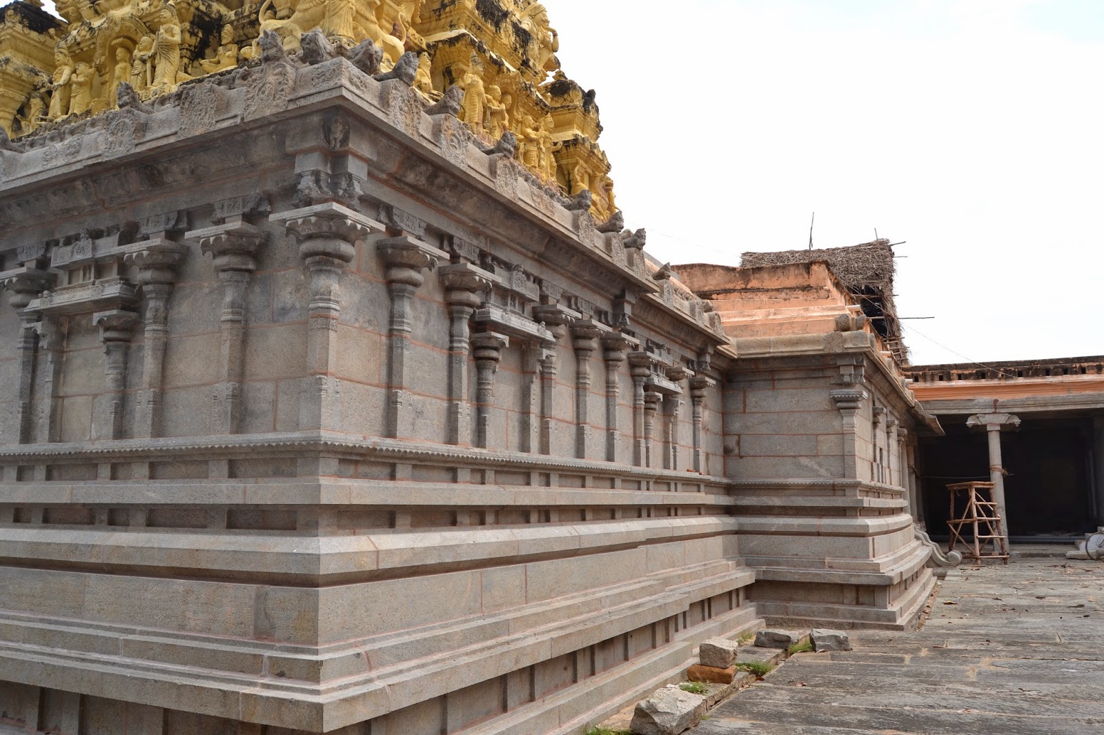 Tamilnadu Tourism: Adhinathar Jain Temple, Poondi, Arani, Thiruvannamalai