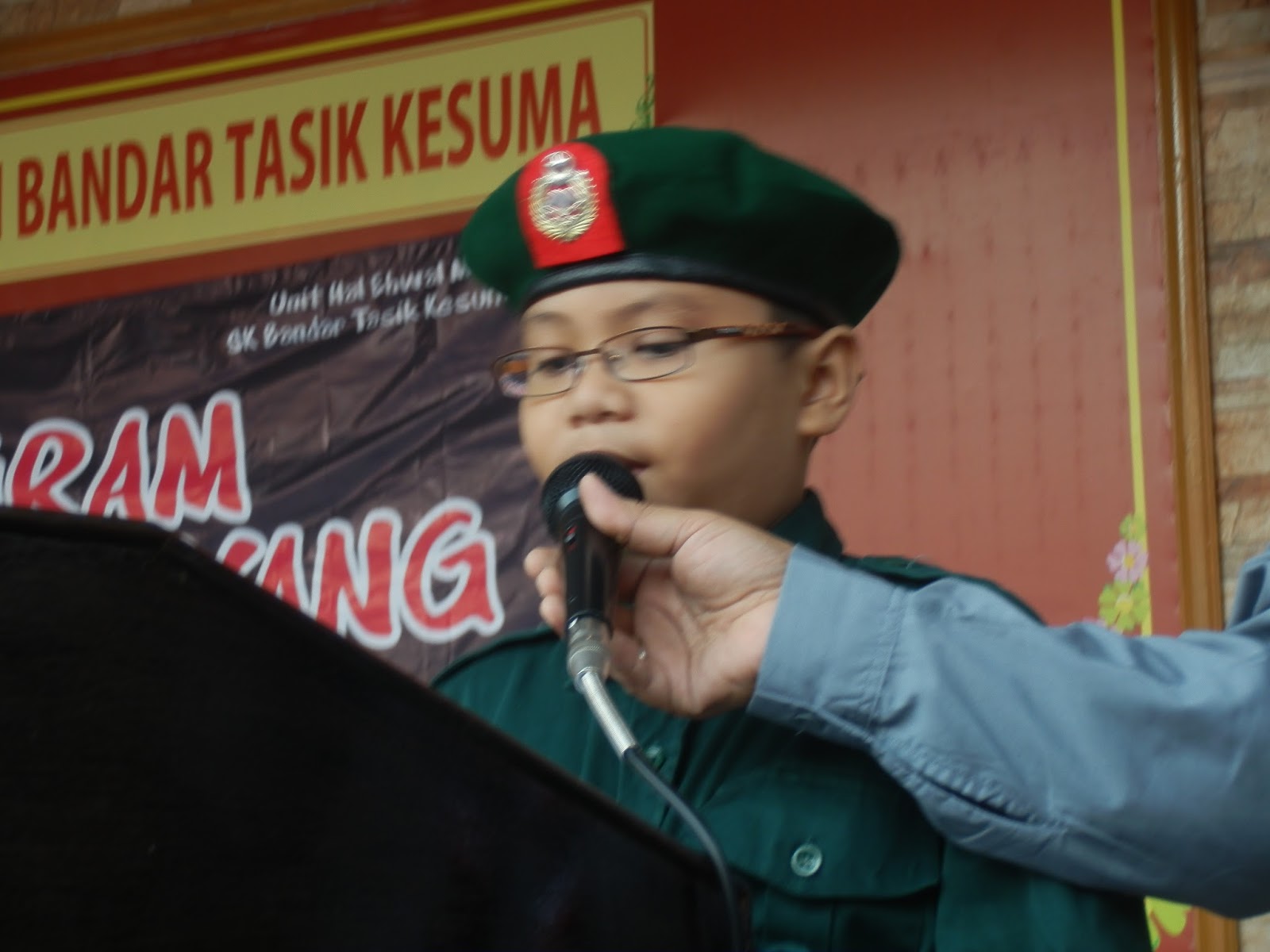 Kesuma Gemilang: PERHIMPUNAN UNIT UNIFORM TKRS @ TUNAS KADET REMAJA SEKOLAH