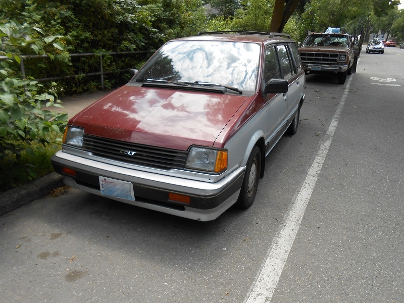 Seattle's Parked Cars: 1990 Colt Vista Wagon