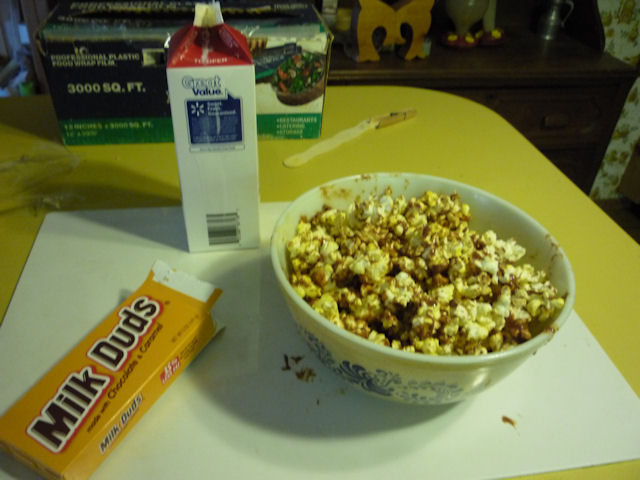 Meemo in the Mountains: Milk Dud Popcorn