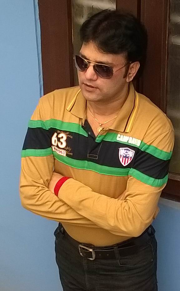 VIJAY MEHRA ( Actor)