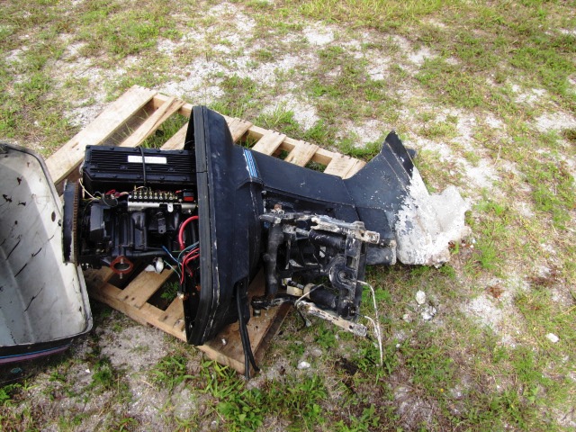 Sailing HideAway Com-Pac 23: Electrolysis and Your Out Board Motor