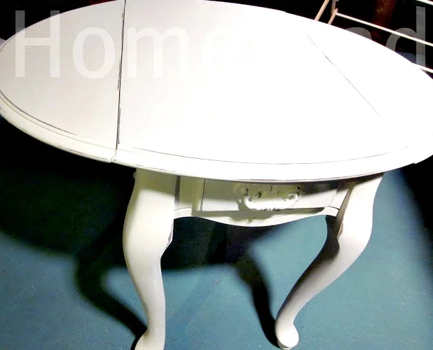 How to Paint a Shabby Drop Leaf Table