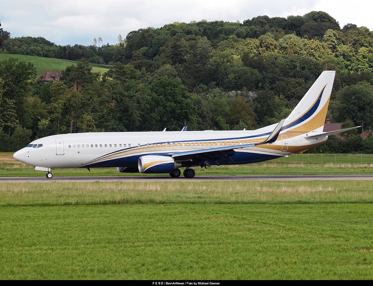 FEBE *** BernAirNews.ch ©: N737GG, Boeing 737-8KT (BBJ2), AUG13 ** Foto ...