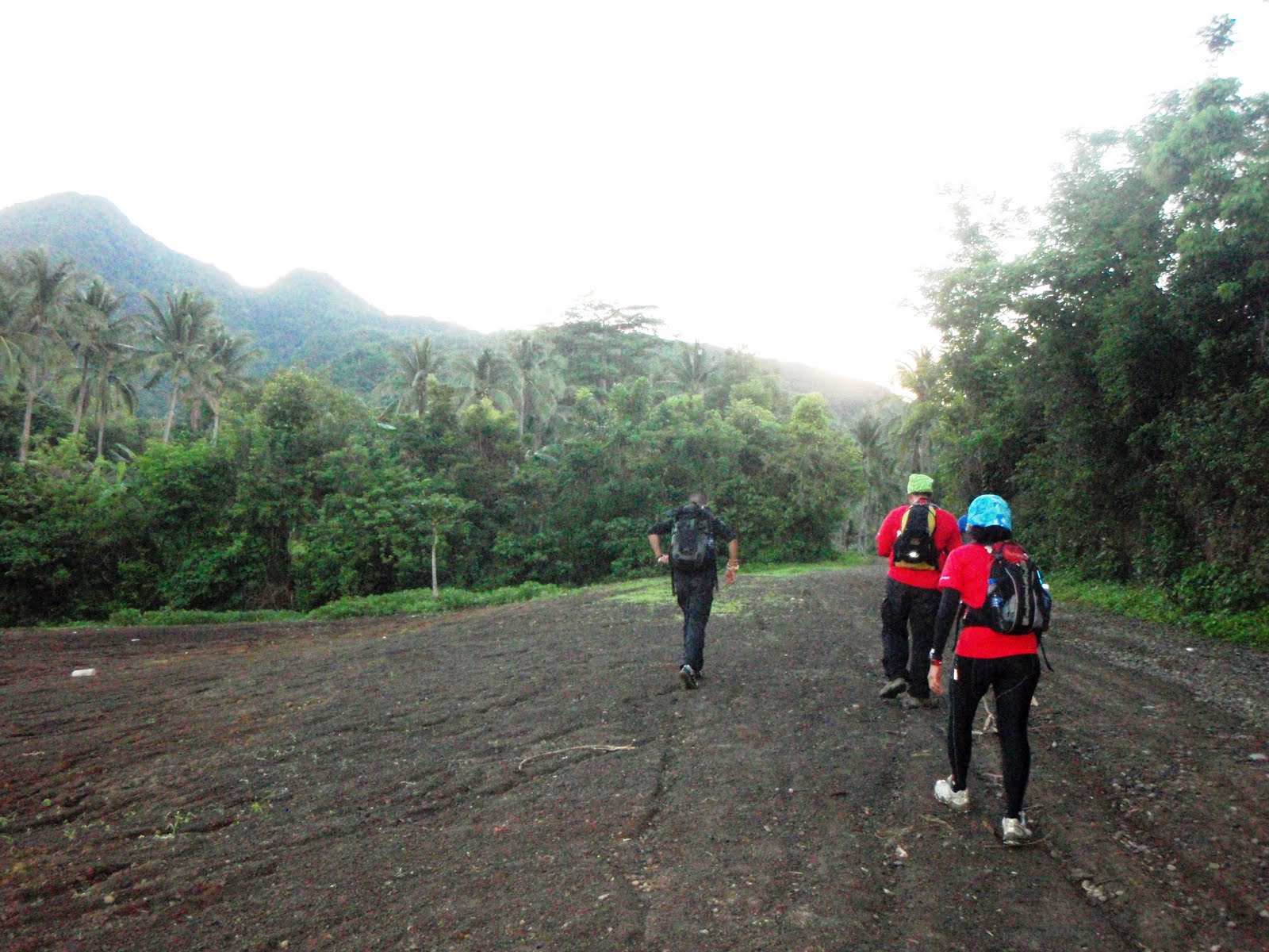 A Sunday Adventure - Makiling Day Hike Traverse