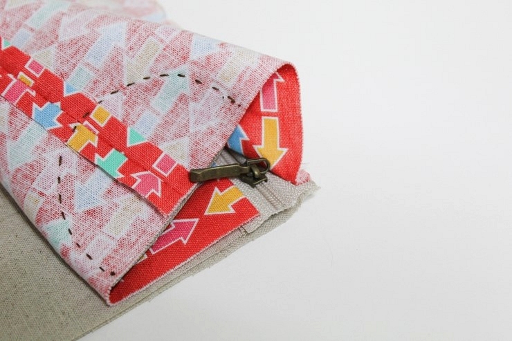 Zipper Pencil Case tutorial ~ DIY Tutorial Ideas!