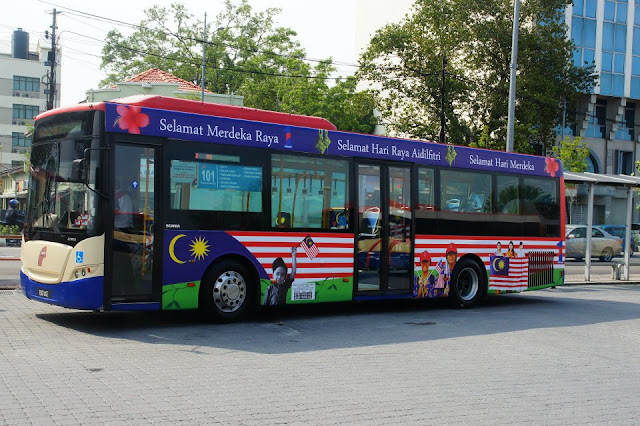 Family Travel Blog : Bus Travel in Penang, Malaysia