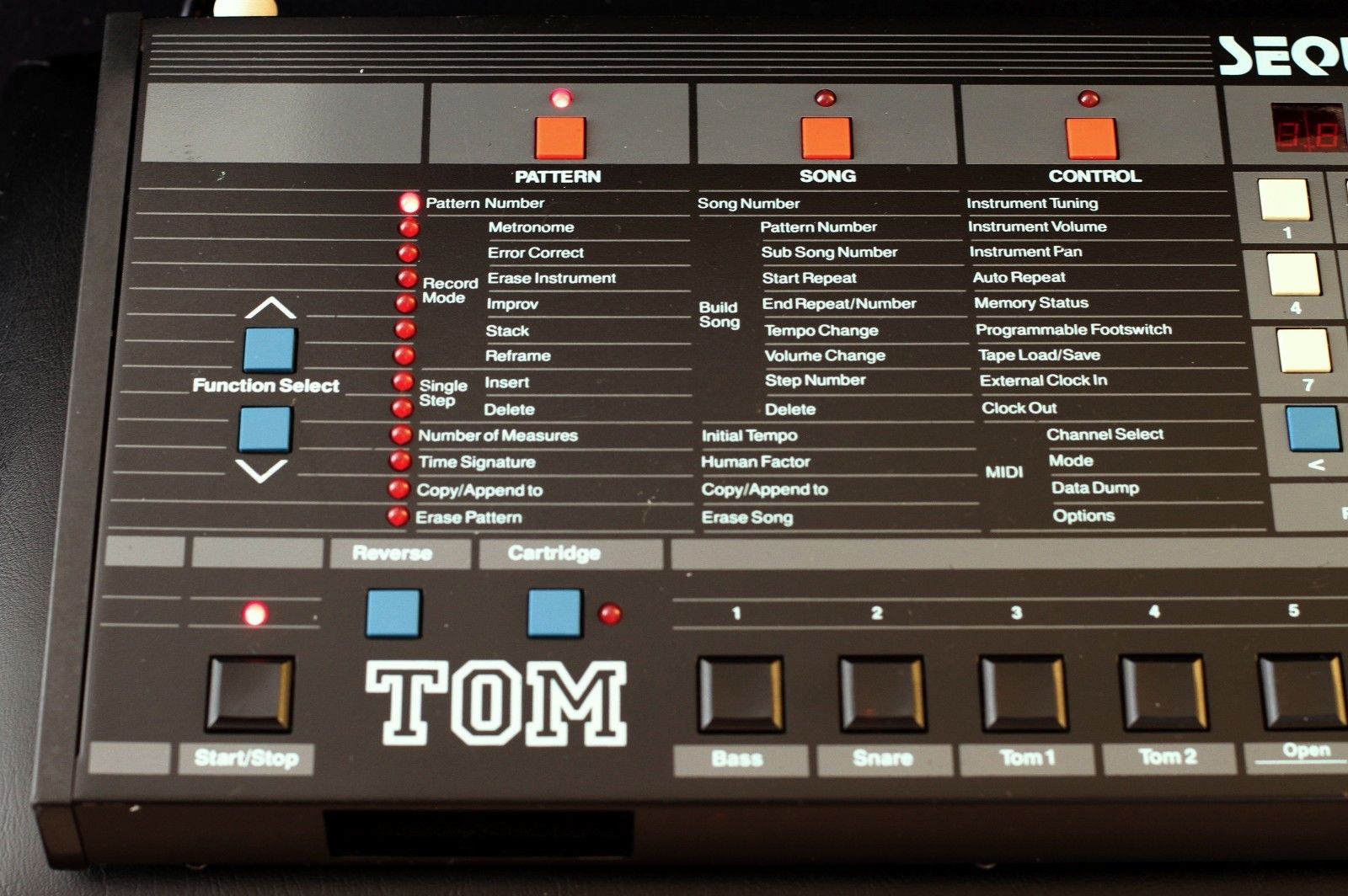 MATRIXSYNTH: Sequential Circuits TOM - Vintage Digital Drum Machine
