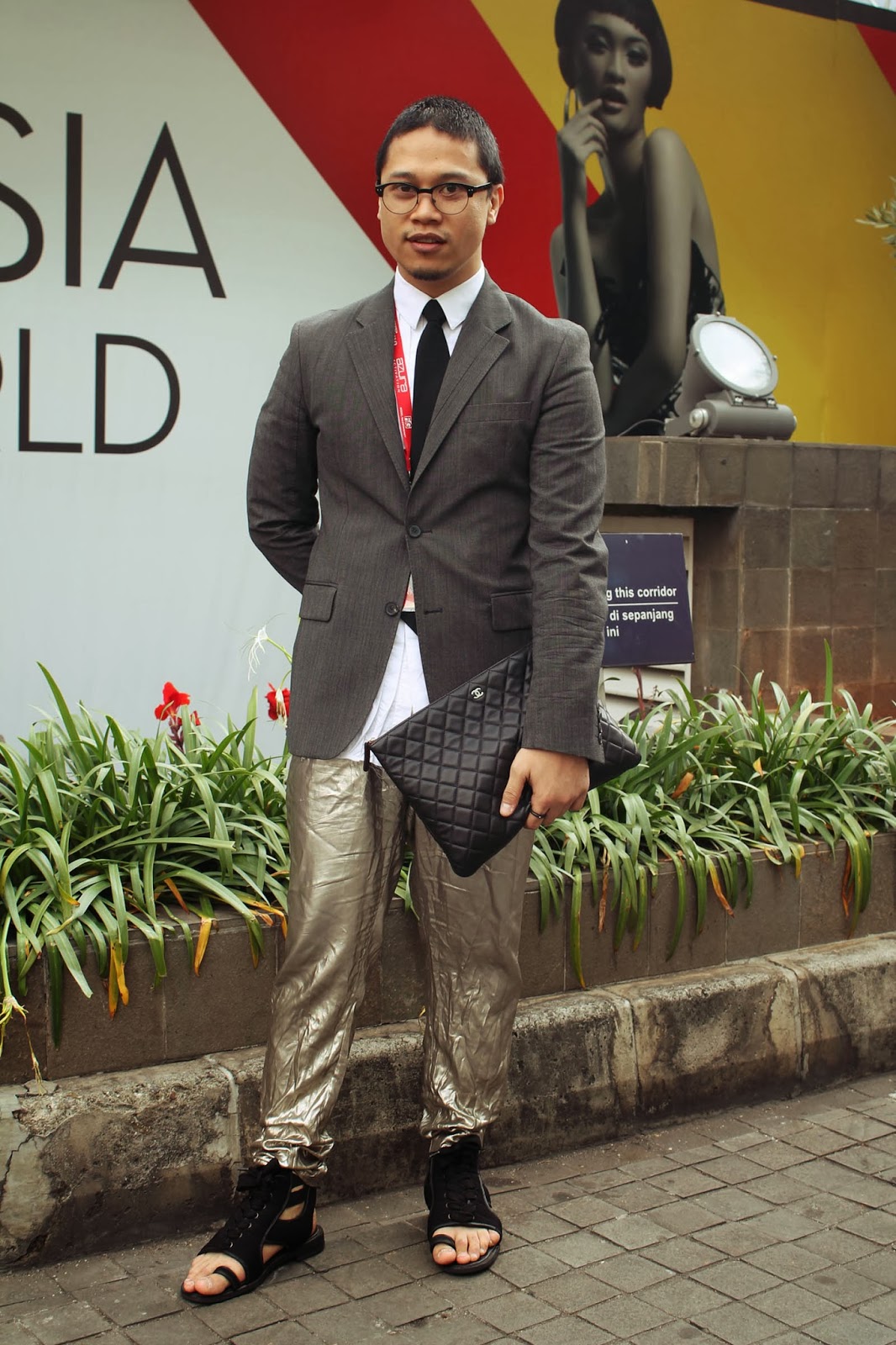 Mr. Rebel in Town: Jakarta Fashion Week 2014: Men Street Style