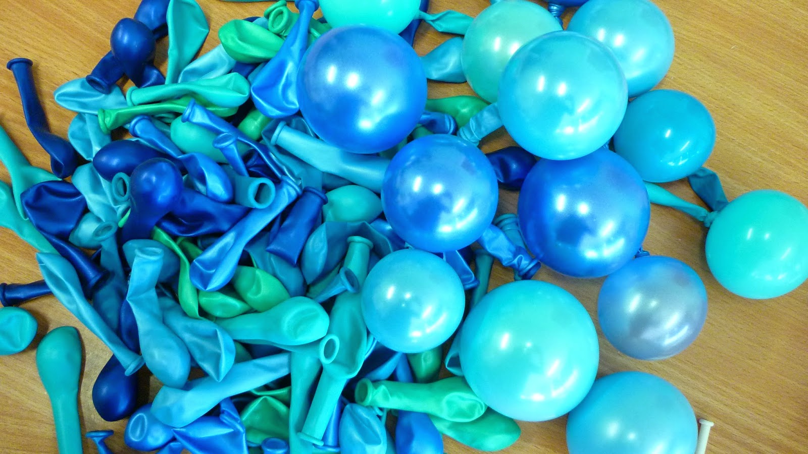 The Very Best Balloon Blog: Part 2. Working with Colour Trends - Shades ...