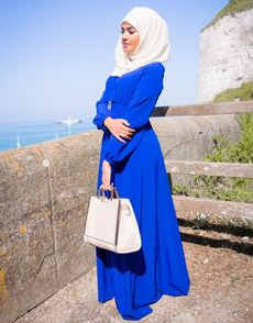 The combination of hijab colors and clothing colors