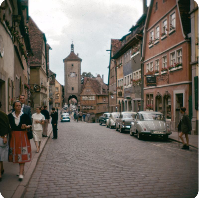 40 Fantastic Color Slides Document Everyday Life of Germany in the Late ...