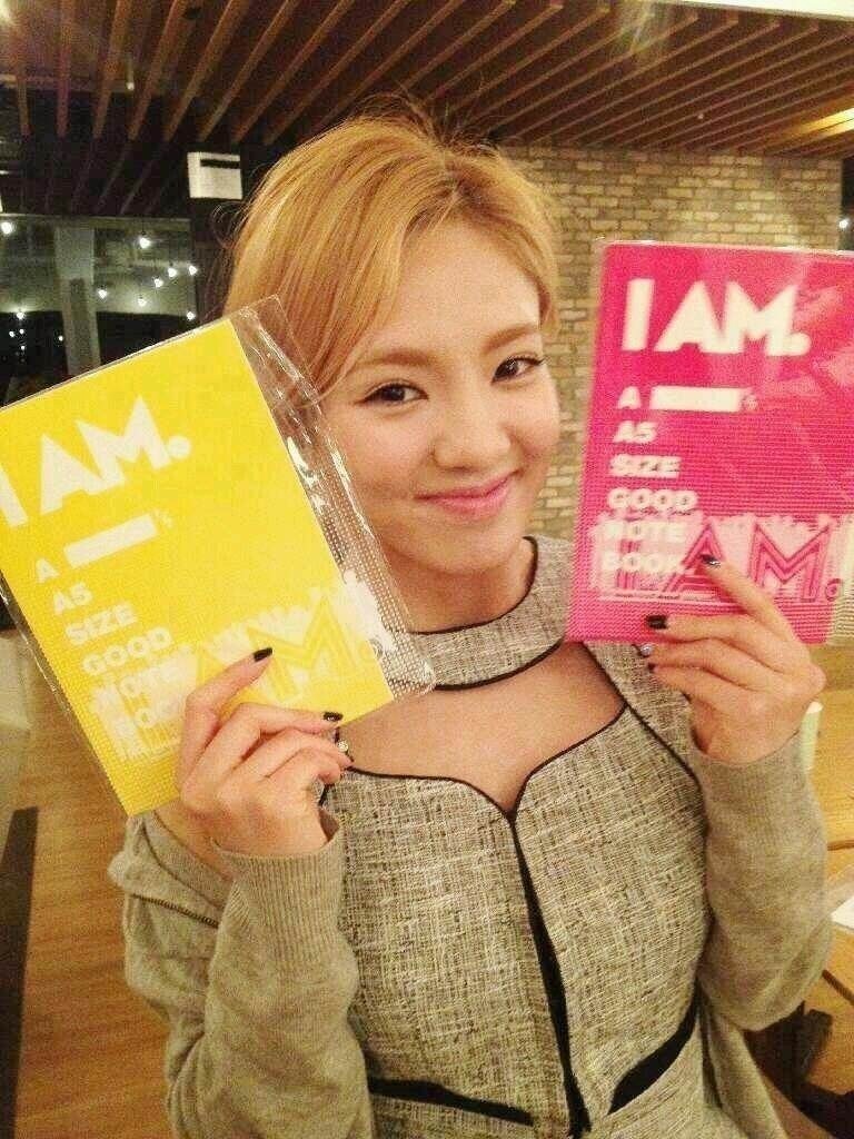 By FT. Art: [Picture] Kumpulan Selca SNSD Hyoyeon