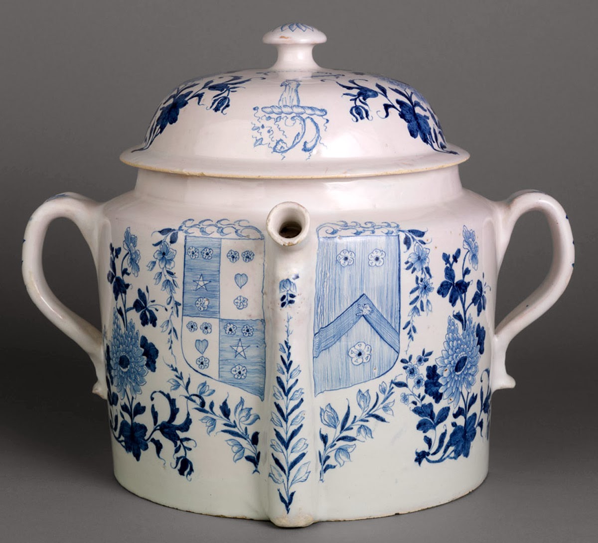 Vintage Wednesday: "The Delftware Explosion"