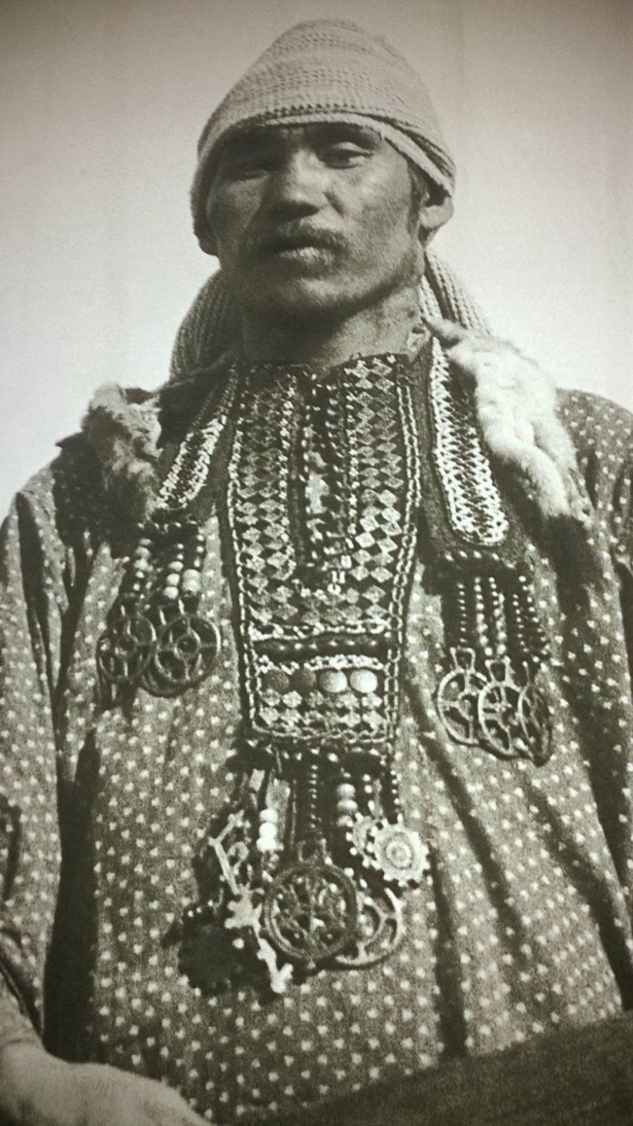 Susivuoren shamaani: Vanhat shamaanit