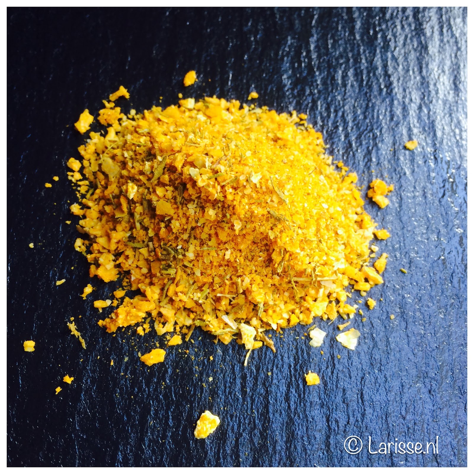 In Larisse's Kitchen: Maak je eigen macaroni mix (+ ovenschotel)