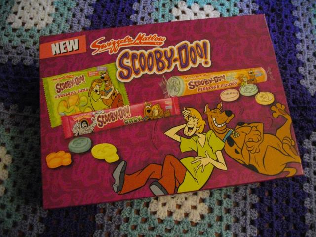 Vintage Vicki: Scooby Doo spook-a-licious snacks - Review