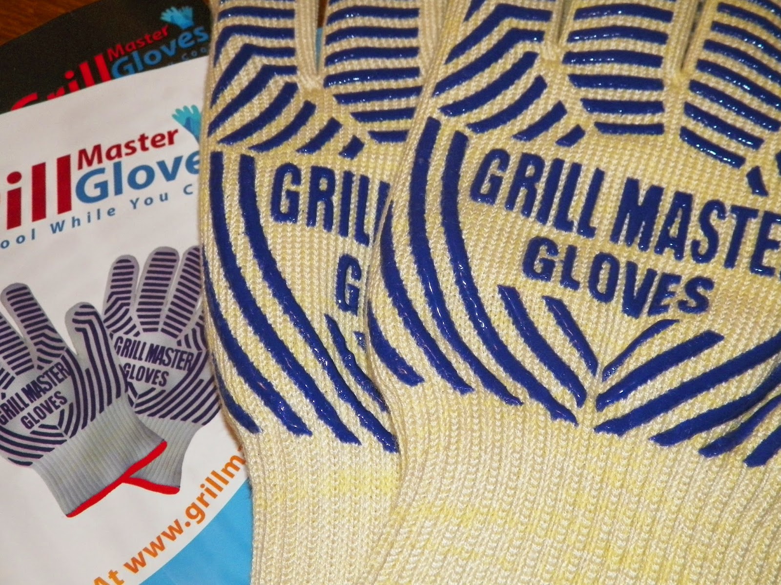 mygreatfinds: Grill Master Gloves Grilling Gloves Review + Giveaway 4/18 US